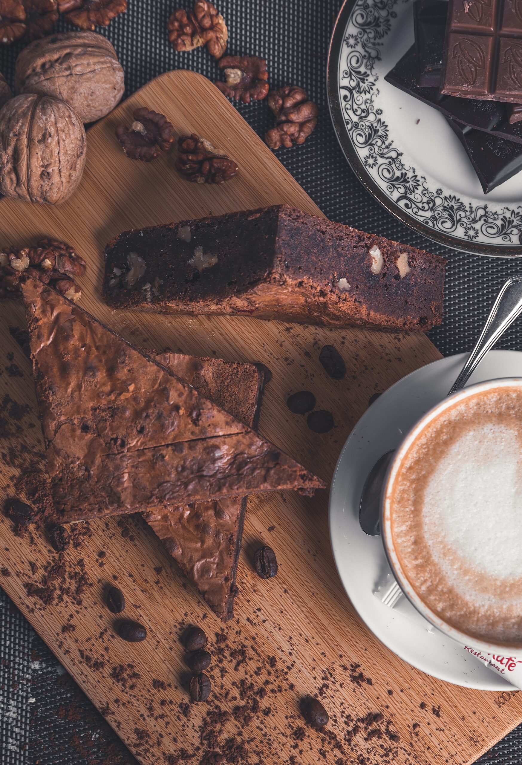 Emotional Eating for Dancers: 5 Strategies to Navigate It Without Shame ...